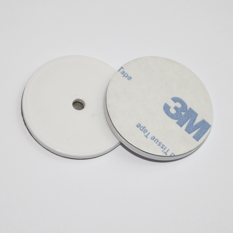 ANTI-METAL 29mm White ABS NFC Disc Tag | Guardtour